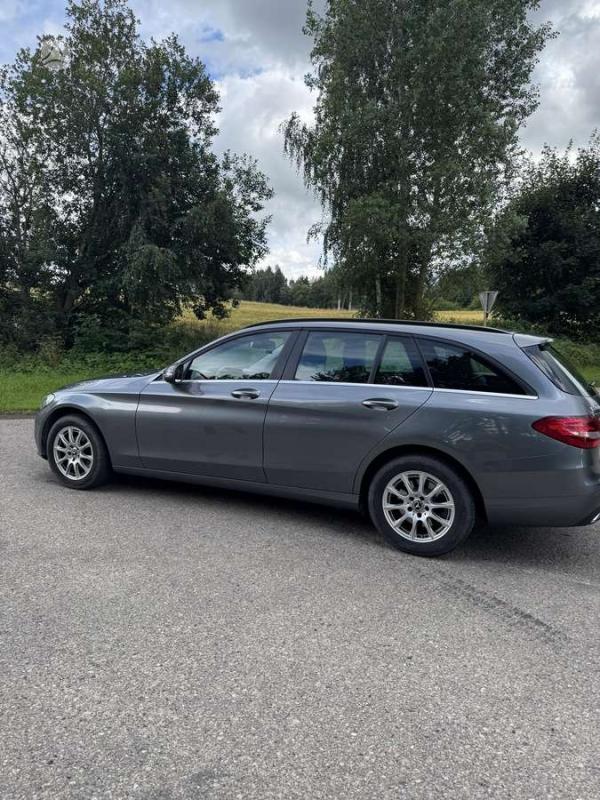 Pelēks Mercedes-Benz C 200 2017 Kauņa, ar dzinēja tilpumu 1.60 L un nobraukumu 171 tūkst. km par 11490 €, foto 8 vietnē AUTOMOTO.COM.LV
