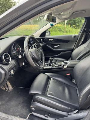 Pelēks Mercedes-Benz C 200 2017 Kauņa, ar dzinēja tilpumu 1.60 L un nobraukumu 171 tūkst. km par 11490 €, foto 14 vietnē AUTOMOTO.COM.LV