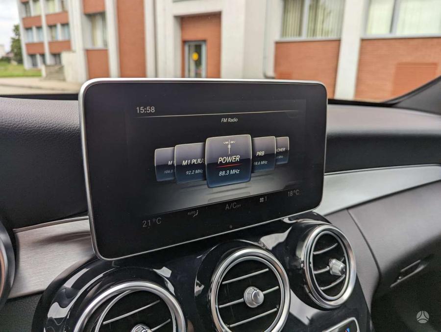 Grey Mercedes-Benz C 200 2017 in Alytus, with an engine capacity of 2.14 L and mileage of 289 thousand km for 11350 €, photo 22 on AUTOMOTO.COM.LV