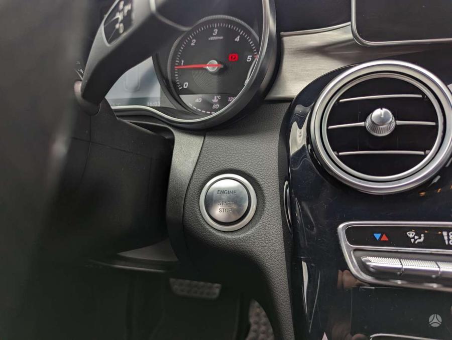 Grey Mercedes-Benz C 200 2017 in Alytus, with an engine capacity of 2.14 L and mileage of 289 thousand km for 11350 €, photo 29 on AUTOMOTO.COM.LV