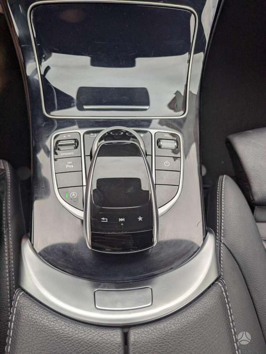 Grey Mercedes-Benz C 200 2017 in Alytus, with an engine capacity of 2.14 L and mileage of 289 thousand km for 11350 €, photo 30 on AUTOMOTO.COM.LV
