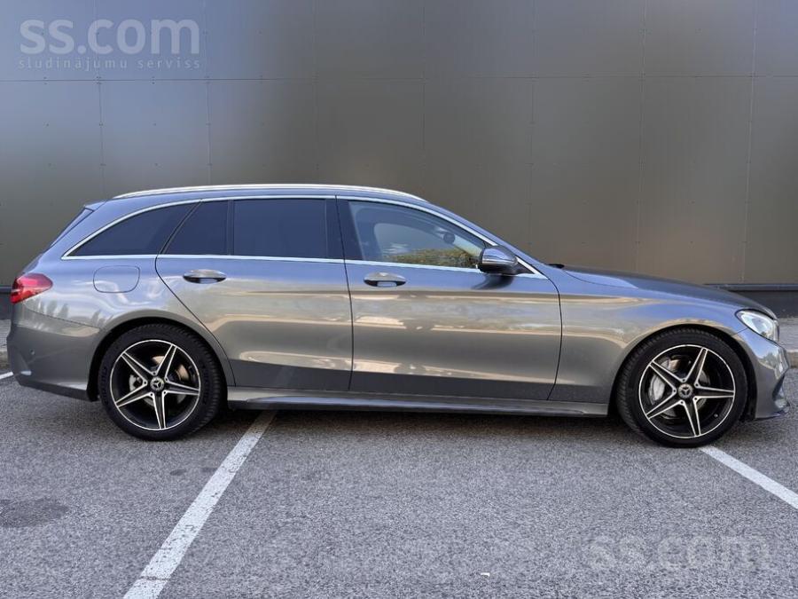 Grey Mercedes-Benz C 200 2018 in Riga, with an engine capacity of 2.20 L and mileage of 294 thousand km for 13700 €, photo 5 on AUTOMOTO.COM.LV