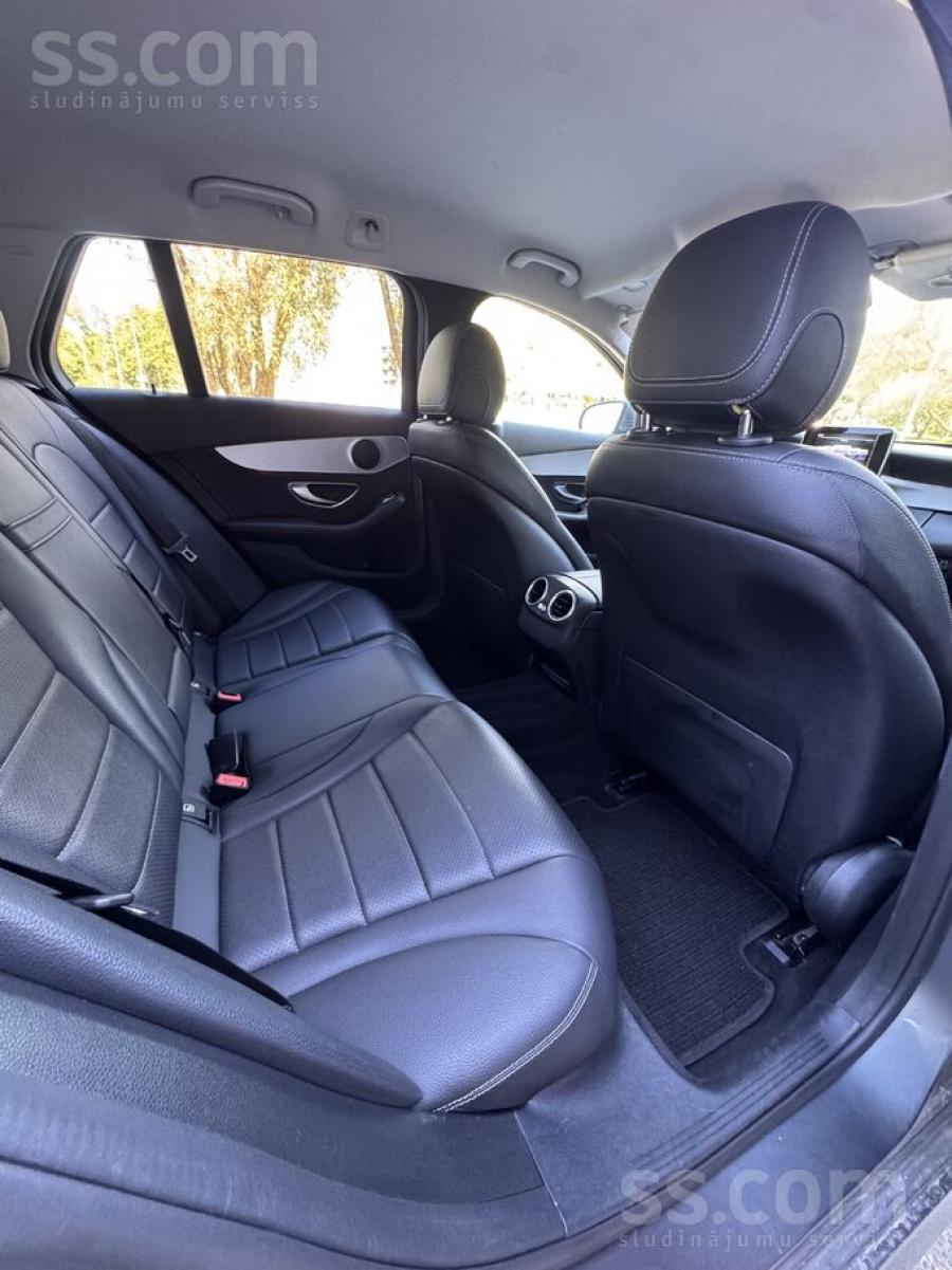 Grey Mercedes-Benz C 200 2018 in Riga, with an engine capacity of 2.20 L and mileage of 294 thousand km for 13700 €, photo 13 on AUTOMOTO.COM.LV