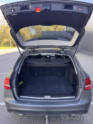 Grey Mercedes-Benz C 200 2018 in Riga, with an engine capacity of 2.20 L and mileage of 294 thousand km for 13700 €, photo 14 on AUTOMOTO.COM.LV
