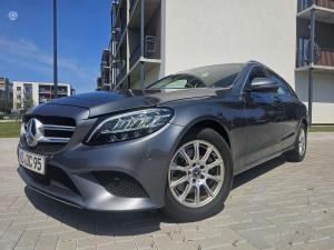 Pelēks Mercedes-Benz C 200 2019 Kauņa, ar dzinēja tilpumu 1.95 L un nobraukumu 80 tūkst. km par 12650 €, foto  vietnē AUTOMOTO.COM.LV