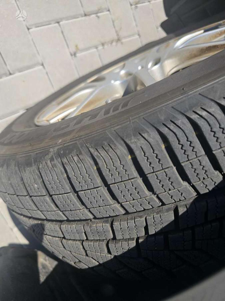 Pelēks Mercedes-Benz C 200 2019 Kauņa, ar dzinēja tilpumu 1.95 L un nobraukumu 80 tūkst. km par 12650 €, foto 9 vietnē AUTOMOTO.COM.LV