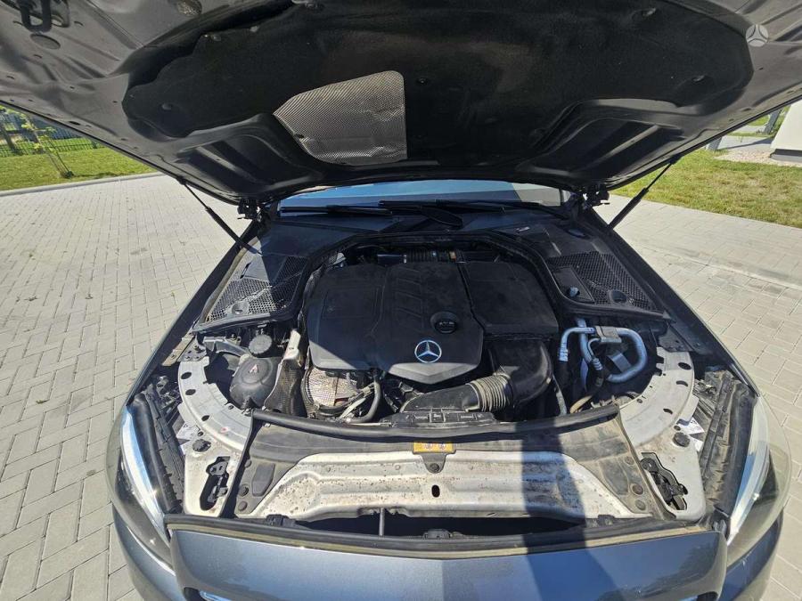 Pelēks Mercedes-Benz C 200 2019 Kauņa, ar dzinēja tilpumu 1.95 L un nobraukumu 80 tūkst. km par 12650 €, foto 16 vietnē AUTOMOTO.COM.LV