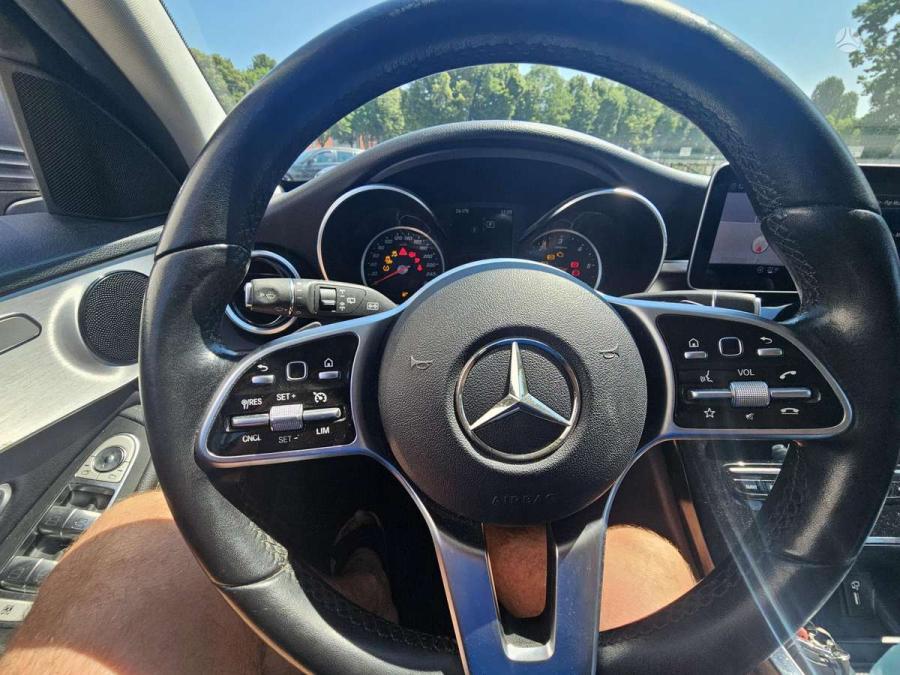 Pelēks Mercedes-Benz C 200 2019 Kauņa, ar dzinēja tilpumu 1.95 L un nobraukumu 80 tūkst. km par 12650 €, foto 22 vietnē AUTOMOTO.COM.LV