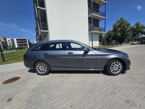 Pelēks Mercedes-Benz C 200 2019 Kauņa, ar dzinēja tilpumu 1.95 L un nobraukumu 80 tūkst. km par 12650 €, foto 28 vietnē AUTOMOTO.COM.LV