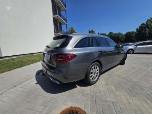 Pelēks Mercedes-Benz C 200 2019 Kauņa, ar dzinēja tilpumu 1.95 L un nobraukumu 80 tūkst. km par 12650 €, foto 32 vietnē AUTOMOTO.COM.LV