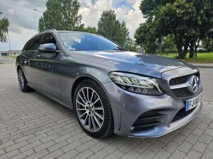 Grey Mercedes-Benz C 200 2019 in Taurage, with an engine capacity of 1.95 L and mileage of 205 thousand km for 14100 €, photo 3 on AUTOMOTO.COM.LV