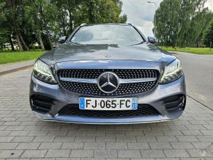 Grey Mercedes-Benz C 200 2019 in Taurage, with an engine capacity of 1.95 L and mileage of 205 thousand km for 14100 €, photo 8 on AUTOMOTO.COM.LV