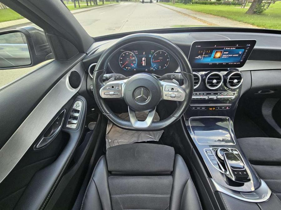 Grey Mercedes-Benz C 200 2019 in Taurage, with an engine capacity of 1.95 L and mileage of 205 thousand km for 14100 €, photo 11 on AUTOMOTO.COM.LV