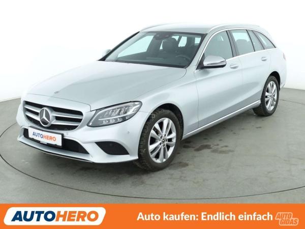 Pelēks Mercedes-Benz C 200 2020 Kauņa, ar dzinēja tilpumu 1.60 L un nobraukumu 41 tūkst. km par 29291 €, foto 1 vietnē AUTOMOTO.COM.LV