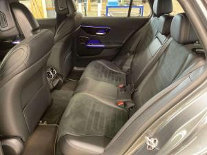 Pelēks Mercedes-Benz C 200 2022 Viļņa, ar dzinēja tilpumu 1.50 L un nobraukumu 82 tūkst. km par 30675 €, foto 14 vietnē AUTOMOTO.COM.LV