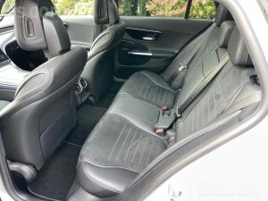 Pelēks Mercedes-Benz C 200 2022 Rīga, ar dzinēja tilpumu 2.00 L un nobraukumu 113 tūkst. km par 27900 €, foto 13 vietnē AUTOMOTO.COM.LV
