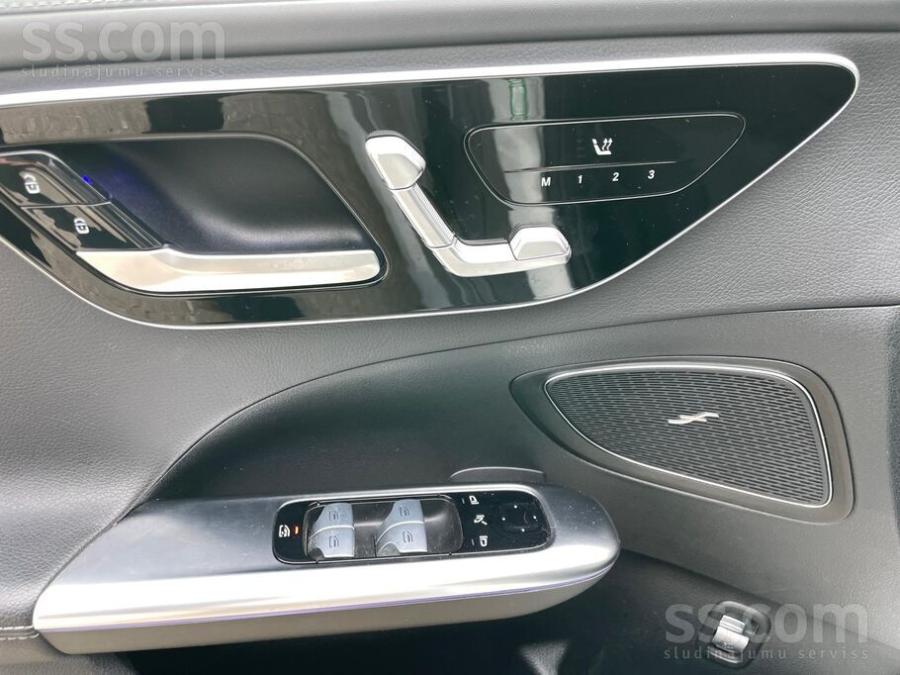 Pelēks Mercedes-Benz C 200 2022 Rīga, ar dzinēja tilpumu 2.00 L un nobraukumu 113 tūkst. km par 27900 €, foto 16 vietnē AUTOMOTO.COM.LV
