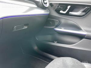 Pelēks Mercedes-Benz C 200 2022 Rīga, ar dzinēja tilpumu 2.00 L un nobraukumu 113 tūkst. km par 27900 €, foto 17 vietnē AUTOMOTO.COM.LV