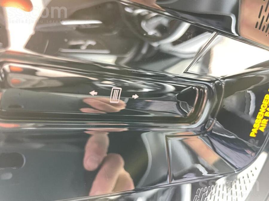 Pelēks Mercedes-Benz C 200 2022 Rīga, ar dzinēja tilpumu 2.00 L un nobraukumu 113 tūkst. km par 27900 €, foto 26 vietnē AUTOMOTO.COM.LV