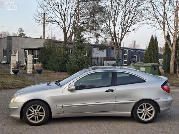 Mercedes-Benz C 200 2004 in Silute, with an engine capacity of 2.00 L and mileage of 149 thousand km for 1499 €, photo 3 on AUTOMOTO.COM.LV