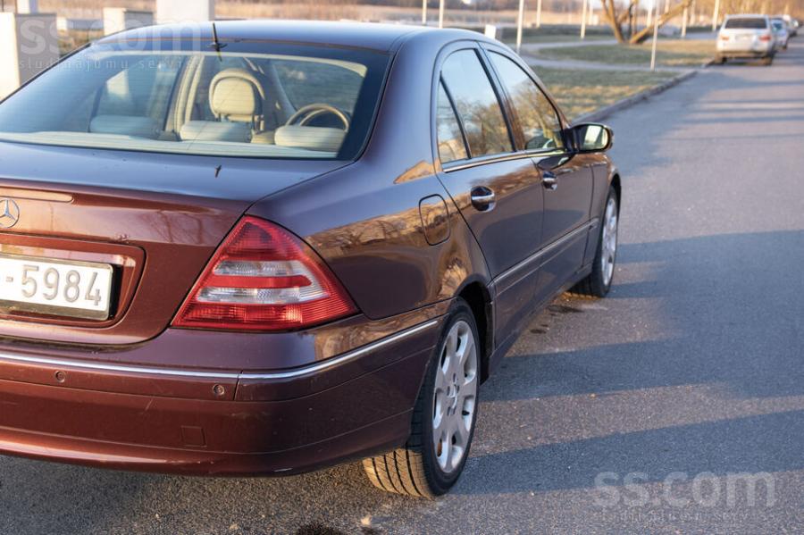 Sarkans Mercedes-Benz C 200 2005 Rīga, ar dzinēja tilpumu 1.80 L un nobraukumu 162 tūkst. km par 2390 €, foto 12 vietnē AUTOMOTO.COM.LV