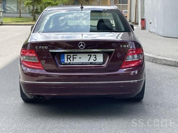 Red Mercedes-Benz C 200 2009 in Riga, with an engine capacity of 2.20 L and mileage of 0 thousand km for 4200 €, photo 6 on AUTOMOTO.COM.LV