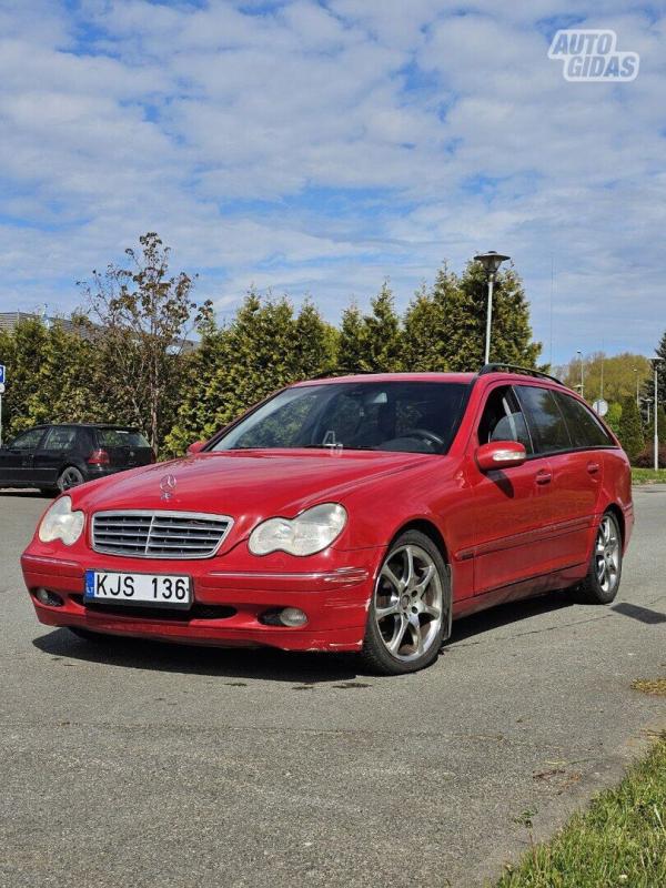 Sarkans Mercedes-Benz C 200 2001 Klaipėda, ar dzinēja tilpumu 1.80 L un nobraukumu 376 tūkst. km par 1200 €, foto 6 vietnē AUTOMOTO.COM.LV