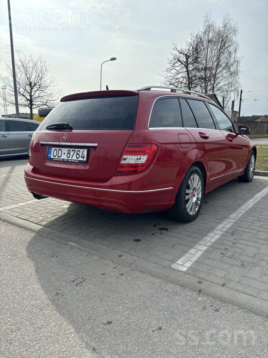 Sarkans Mercedes-Benz C 200 2013 Rīga, ar dzinēja tilpumu 2.20 L un nobraukumu 255 tūkst. km par 6200 €, foto 6 vietnē AUTOMOTO.COM.LV