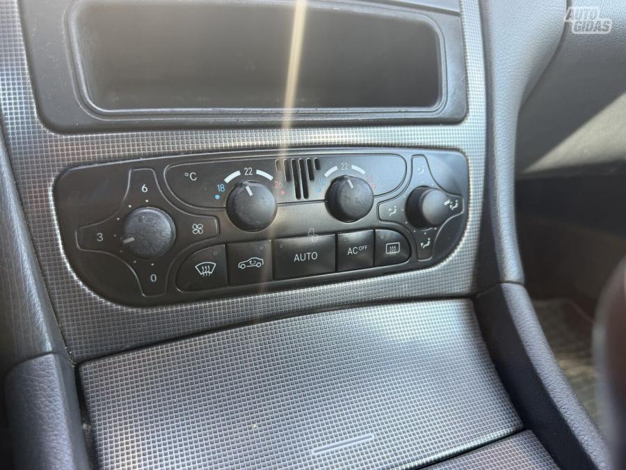 Mercedes-Benz C 200 2003 Kauņa, ar dzinēja tilpumu 2.00 L un nobraukumu 188 tūkst. km par 950 €, foto 12 vietnē AUTOMOTO.COM.LV