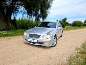 Mercedes-Benz C 200 2005 in Riga, with an engine capacity of 2.20 L and mileage of 374 thousand km for 1050 €, photo 2 on AUTOMOTO.COM.LV