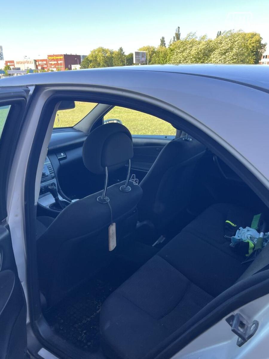 Mercedes-Benz C 200 2005 Klaipėda, ar dzinēja tilpumu 2.10 L un nobraukumu 510 tūkst. km par 1250 €, foto 9 vietnē AUTOMOTO.COM.LV