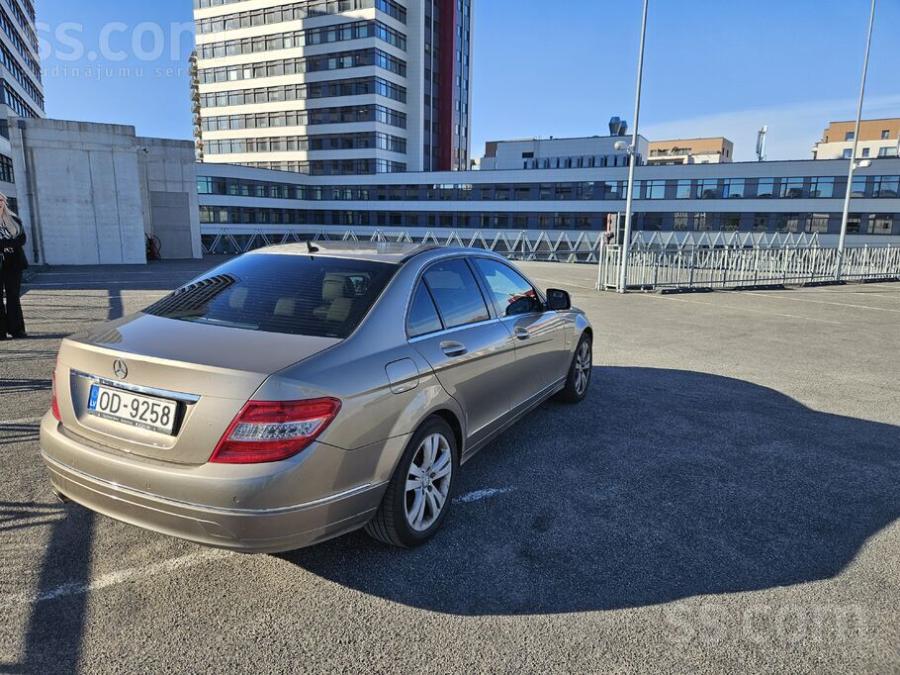 Mercedes-Benz C 200 2007 Rīga, ar dzinēja tilpumu 1.80 L un nobraukumu 200 tūkst. km par 5900 €, foto 7 vietnē AUTOMOTO.COM.LV