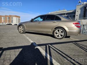Mercedes-Benz C 200 2007 Rīga, ar dzinēja tilpumu 1.80 L un nobraukumu 200 tūkst. km par 5900 €, foto 9 vietnē AUTOMOTO.COM.LV