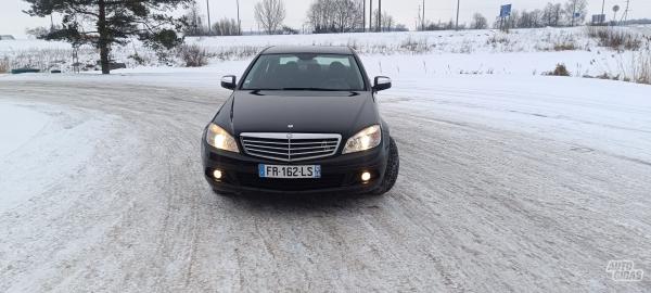 Mercedes-Benz C 200 2008 Viļņa, ar dzinēja tilpumu 2.10 L un nobraukumu 293 tūkst. km par 3350 €, foto 7 vietnē AUTOMOTO.COM.LV