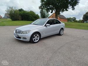 Mercedes-Benz C 200 2009 Vilkaviškis, ar dzinēja tilpumu 2.00 L un nobraukumu 287 tūkst. km par 4000 €, foto  vietnē AUTOMOTO.COM.LV