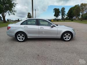 Mercedes-Benz C 200 2009 Vilkaviškis, ar dzinēja tilpumu 2.00 L un nobraukumu 287 tūkst. km par 4000 €, foto 5 vietnē AUTOMOTO.COM.LV