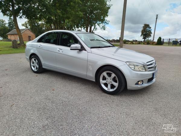 Mercedes-Benz C 200 2009 in Vilkaviskis, with an engine capacity of 2.00 L and mileage of 287 thousand km for 4000 €, photo 6 on AUTOMOTO.COM.LV