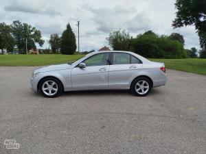 Mercedes-Benz C 200 2009 Vilkaviškis, ar dzinēja tilpumu 2.00 L un nobraukumu 287 tūkst. km par 4000 €, foto 9 vietnē AUTOMOTO.COM.LV