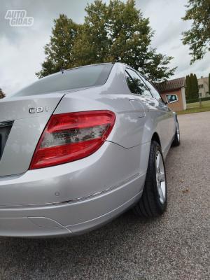 Mercedes-Benz C 200 2009 Vilkaviškis, ar dzinēja tilpumu 2.00 L un nobraukumu 287 tūkst. km par 4000 €, foto 10 vietnē AUTOMOTO.COM.LV