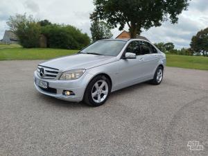 Mercedes-Benz C 200 2009 Vilkaviškis, ar dzinēja tilpumu 2.00 L un nobraukumu 287 tūkst. km par 4000 €, foto 14 vietnē AUTOMOTO.COM.LV