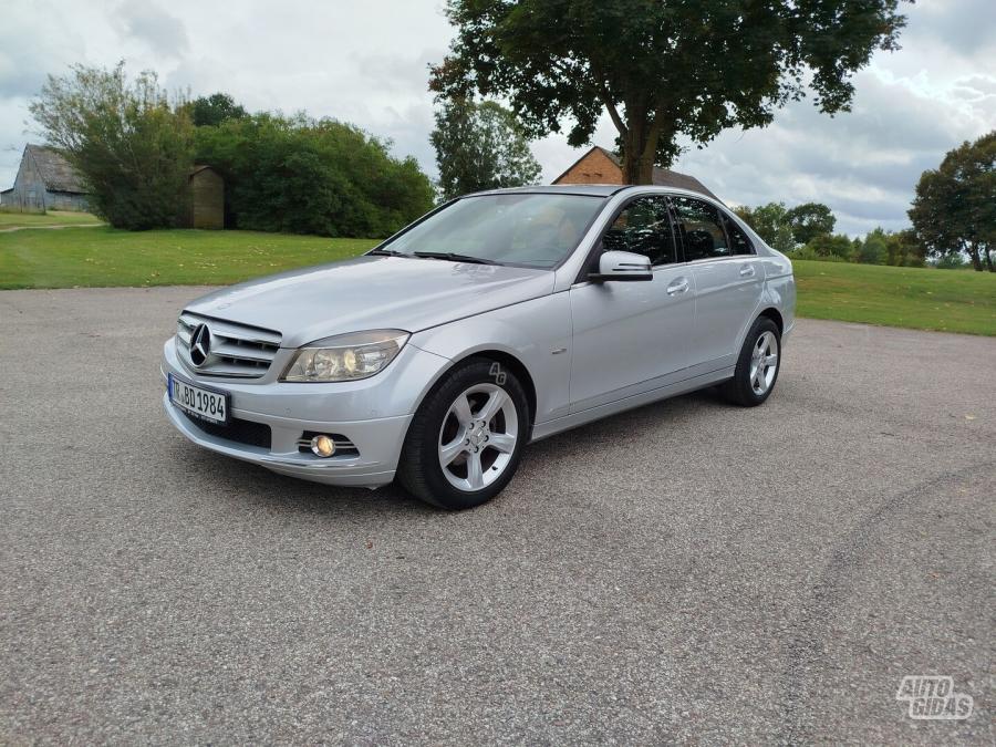Mercedes-Benz C 200 2009 Vilkaviškis, ar dzinēja tilpumu 2.00 L un nobraukumu 287 tūkst. km par 4000 €, foto 14 vietnē AUTOMOTO.COM.LV