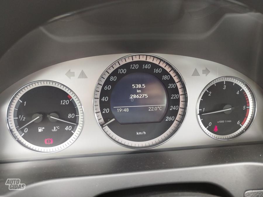 Mercedes-Benz C 200 2009 Vilkaviškis, ar dzinēja tilpumu 2.00 L un nobraukumu 287 tūkst. km par 4000 €, foto 15 vietnē AUTOMOTO.COM.LV