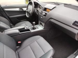 Mercedes-Benz C 200 2009 Vilkaviškis, ar dzinēja tilpumu 2.00 L un nobraukumu 287 tūkst. km par 4000 €, foto 17 vietnē AUTOMOTO.COM.LV