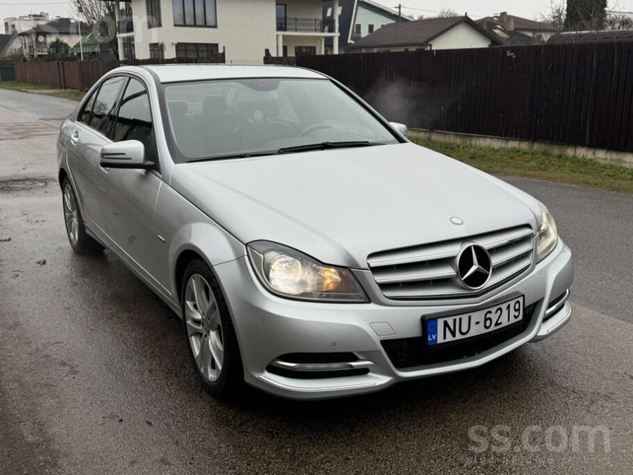 Mercedes-Benz C 200 2011 Rīga, ar dzinēja tilpumu 1.80 L un nobraukumu 201 tūkst. km par 6700 €, foto 2 vietnē AUTOMOTO.COM.LV