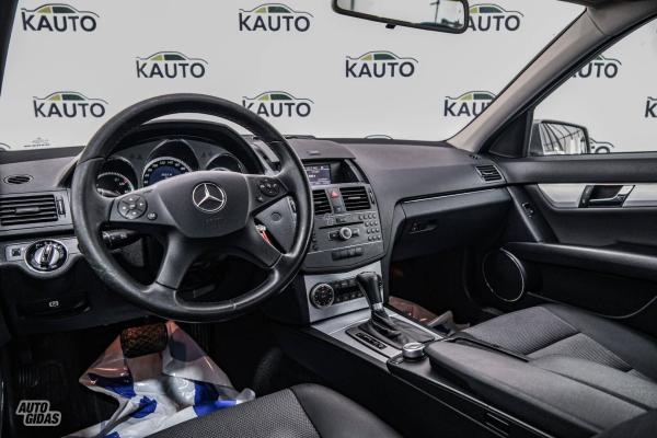 Mercedes-Benz C 200 2011 in Kaunas, with an engine capacity of 2.00 L and mileage of 276 thousand km for 6490 €, photo 7 on AUTOMOTO.COM.LV