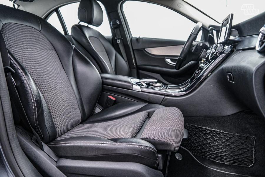 Mercedes-Benz C 200 2014 Kauņa, ar dzinēja tilpumu 2.10 L un nobraukumu 319 tūkst. km par 12890 €, foto 14 vietnē AUTOMOTO.COM.LV