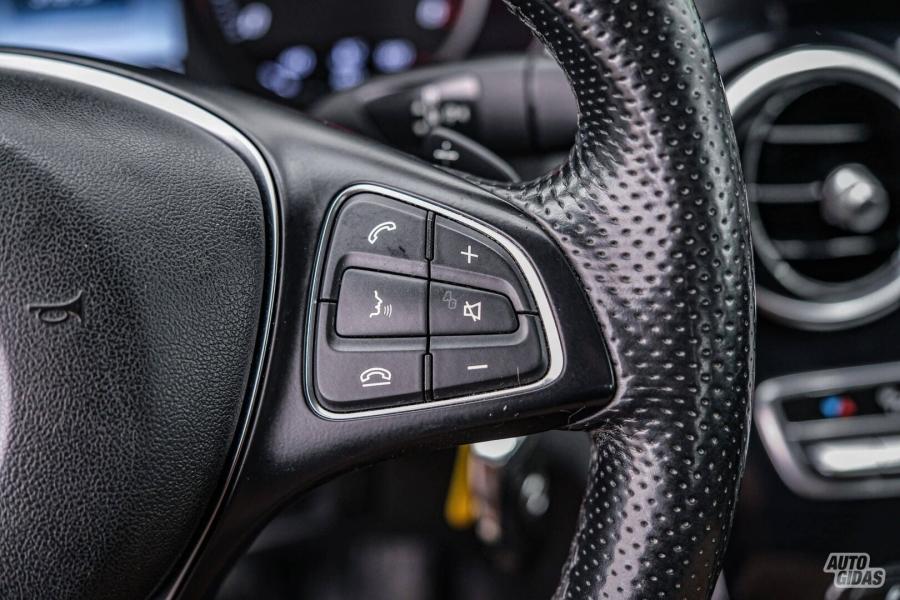Mercedes-Benz C 200 2014 Kauņa, ar dzinēja tilpumu 2.10 L un nobraukumu 319 tūkst. km par 12890 €, foto 23 vietnē AUTOMOTO.COM.LV