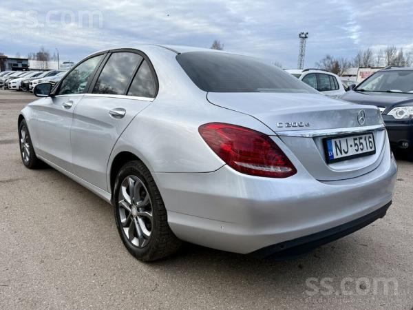 Mercedes-Benz C 200 2015 Rīga, ar dzinēja tilpumu 1.60 L un nobraukumu 0 tūkst. km par 3700 €, foto 5 vietnē AUTOMOTO.COM.LV