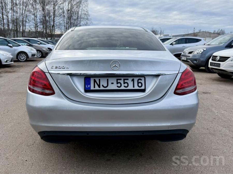 Mercedes-Benz C 200 2015 Rīga, ar dzinēja tilpumu 1.60 L un nobraukumu 0 tūkst. km par 3700 €, foto 6 vietnē AUTOMOTO.COM.LV