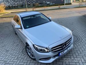 Mercedes-Benz C 200 2015 in Riga, with an engine capacity of 1.60 L and mileage of 227 thousand km for 11999 €, photo  on AUTOMOTO.COM.LV